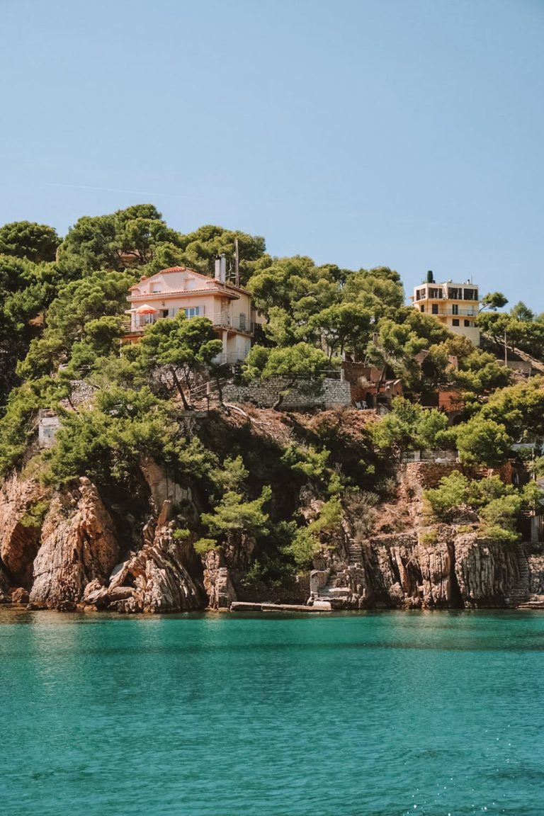 Les Calanques de la Côte Bleue : Méjean, Niolon, La Redonne - Joowbar ...
