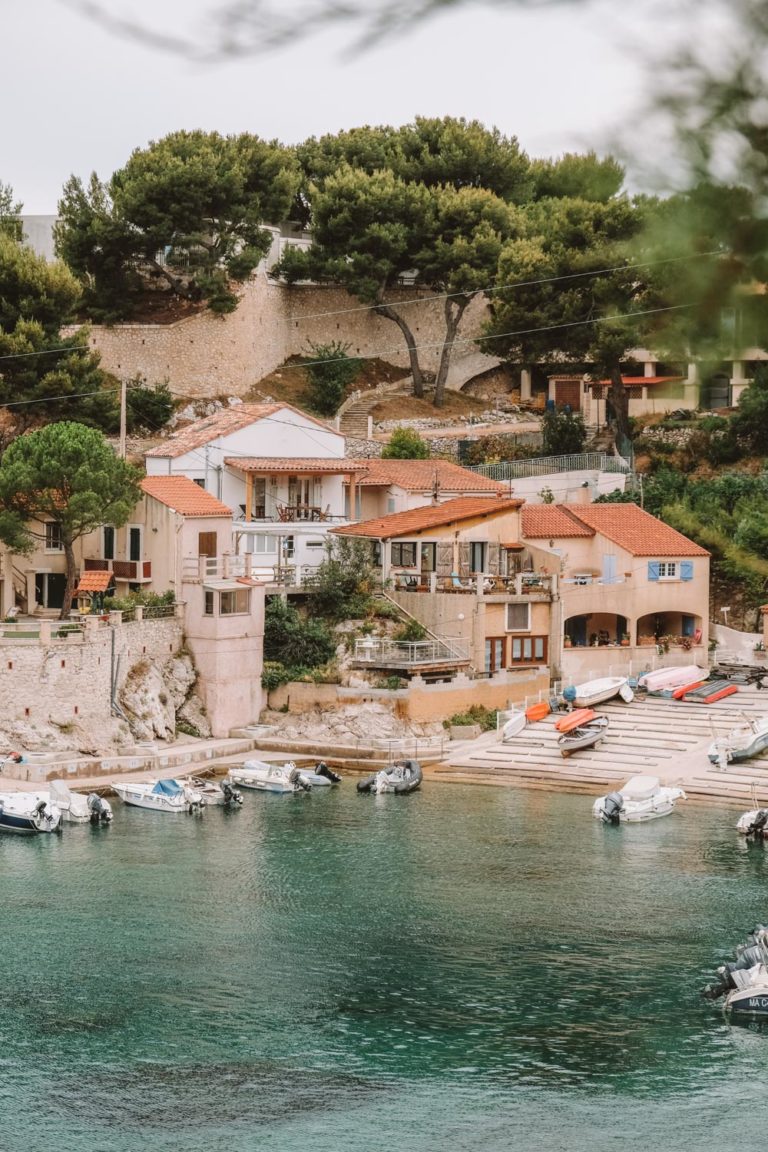 Les Calanques de la Côte Bleue : Méjean, Niolon, La Redonne - Joowbar ...